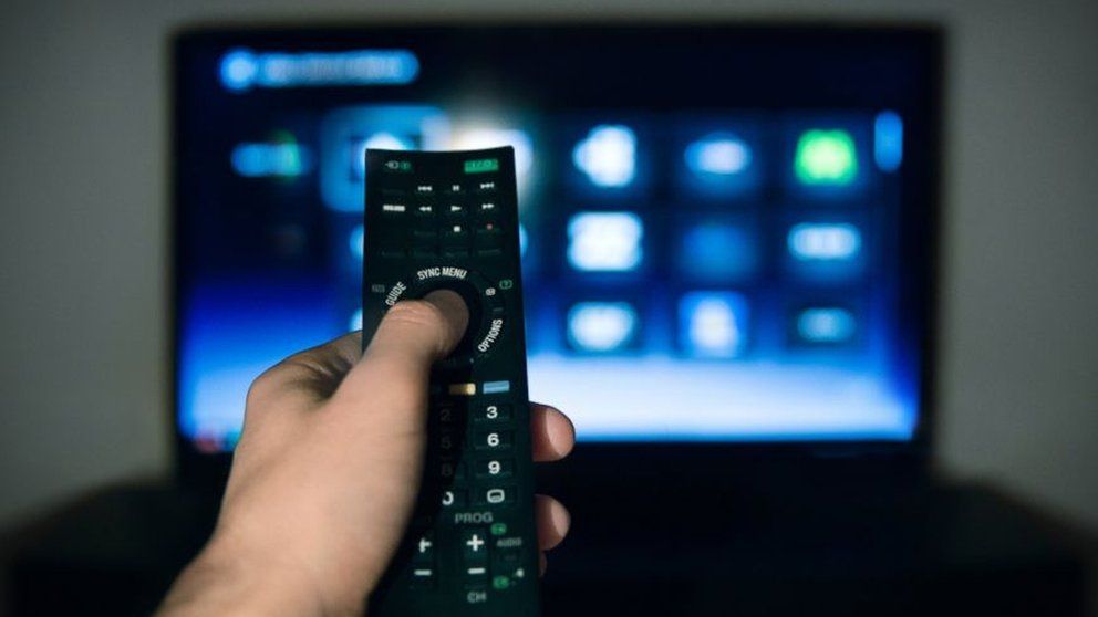 Freeview viewers complain of fewer channels after retune - BBC News