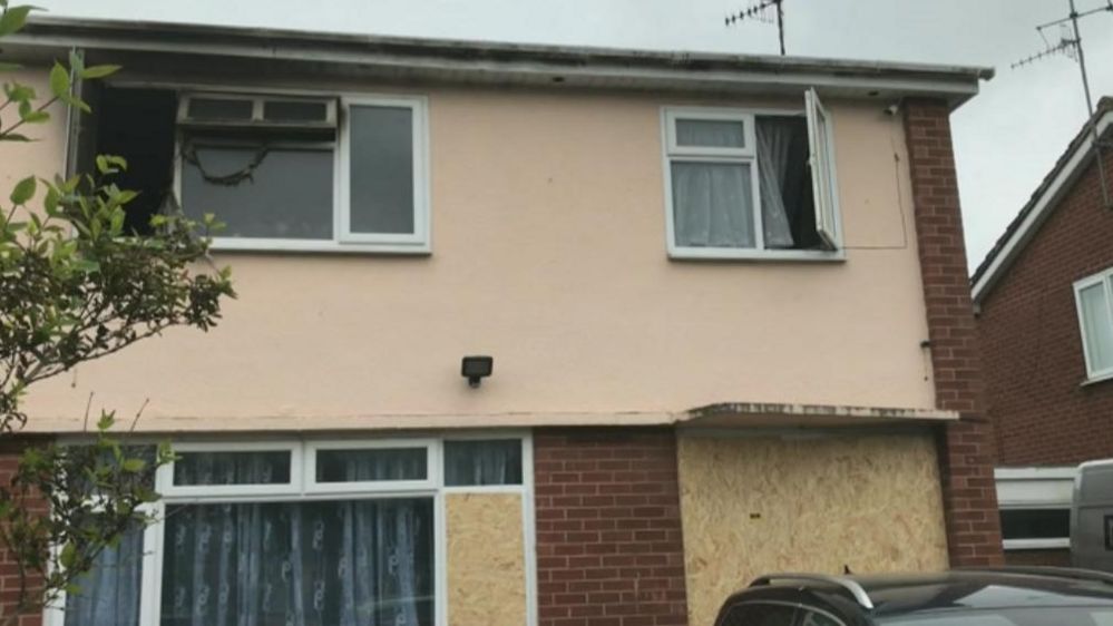 Woman, and boy, 12, critical after house fire near Evesham - BBC News