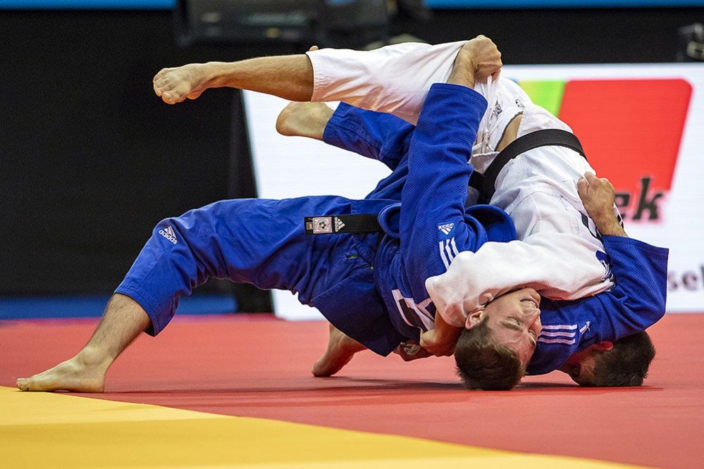 Week in pictures: 14-20 November 2020 - BBC News