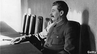 La ciudad que todavía ama a José Stalin - BBC News Mundo