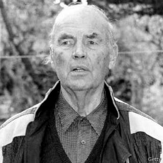 Erich Priebke, el criminal nazi que cumple 100 años y sigue sin pedir ...