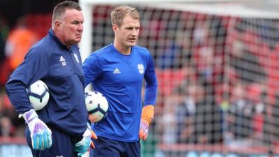 Andy Dibble: Goalkeeper coach leaves Cardiff City - BBC Sport