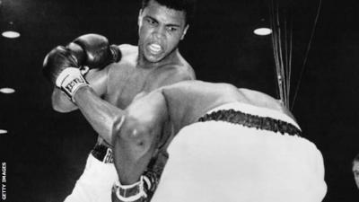 Muhammad Ali: Barack Obama says boxing's 'Greatest' shook up world ...