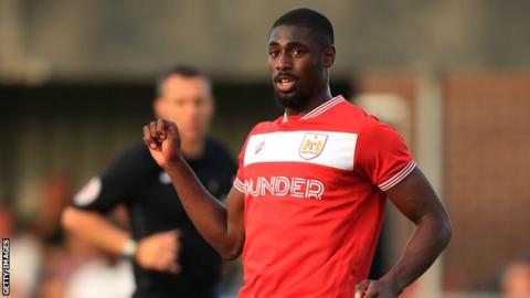 Hakeeb Adelakun: Bristol City winger faces 14 weeks out - BBC Sport
