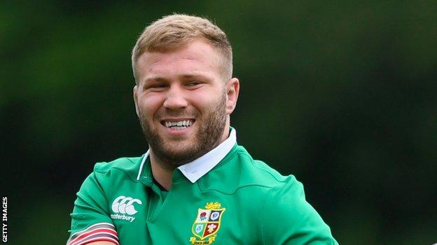 Ross Moriarty: Wales back-row to join Dragons from Gloucester - BBC Sport