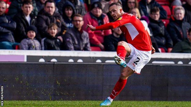 Jordan Williams: Barnsley defender to miss rest of season with knee ...