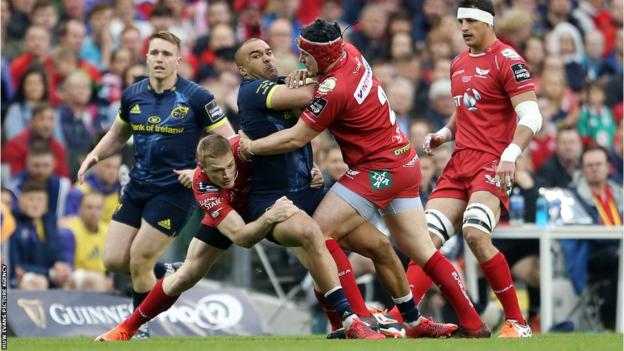 Ryan Elias: Wales hooker hits 150 not out for Scarlets - BBC Sport