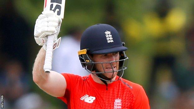 Sri Lanka v England: Eoin Morgan leads tourists to victory - BBC Sport