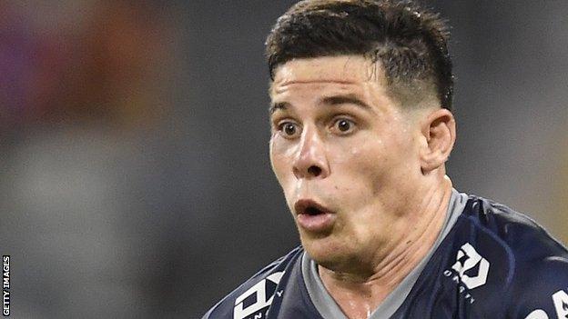 Shane Wright: Salford Red Devils sign North Queensland Cowboys back ...