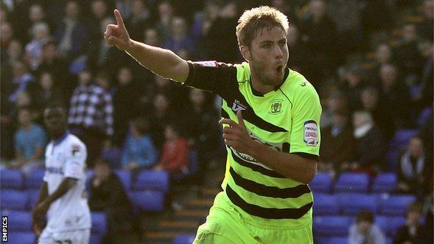 Sam Foley: Port Vale sign Yeovil Town midfielder - BBC Sport