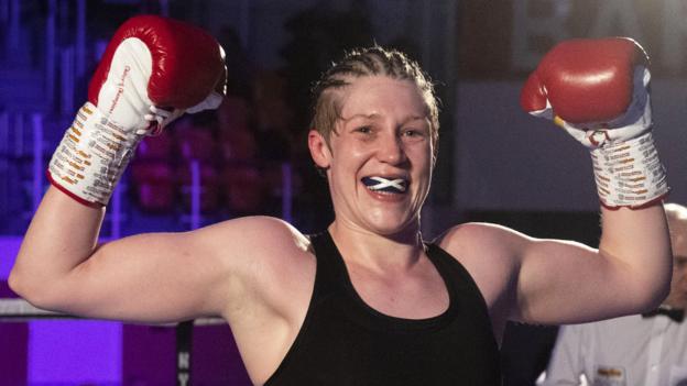 Hannah Rankin earns third-round knockout against Eva Bajic - BBC Sport