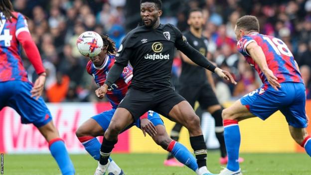 Jefferson Lerma: Bournemouth midfielder set to join Crystal Palace on ...