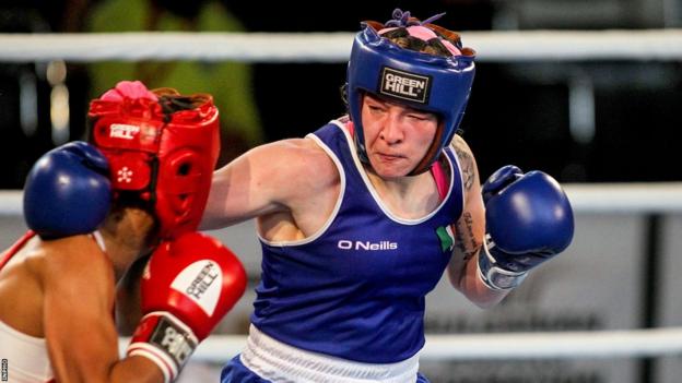 Amy Broadhurst: Irish boxer returns to form with gold in Bulgaria - BBC ...