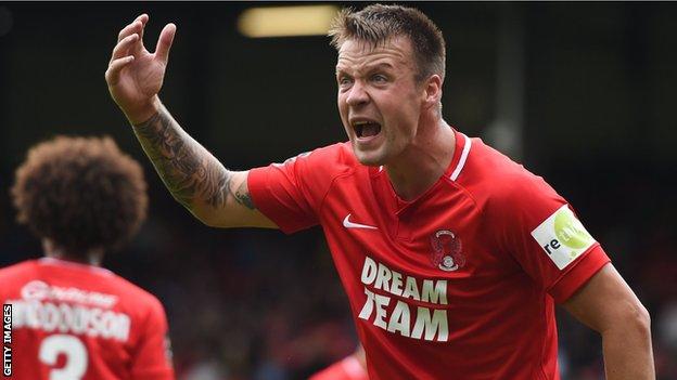 Josh Coulson: Leyton Orient defender signs one-year contract extension ...
