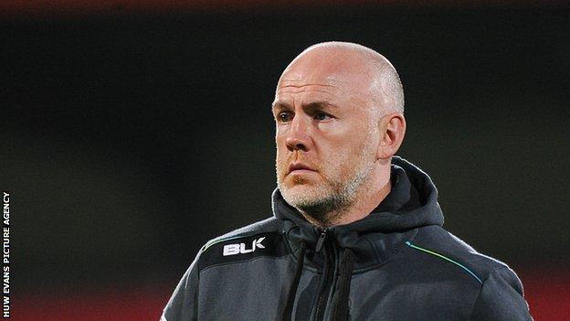 Steve Tandy: Ospreys head coach urges side to keep up momentum - BBC Sport