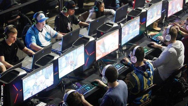 FA to launch England's first esports team - to be known as the eLions ...