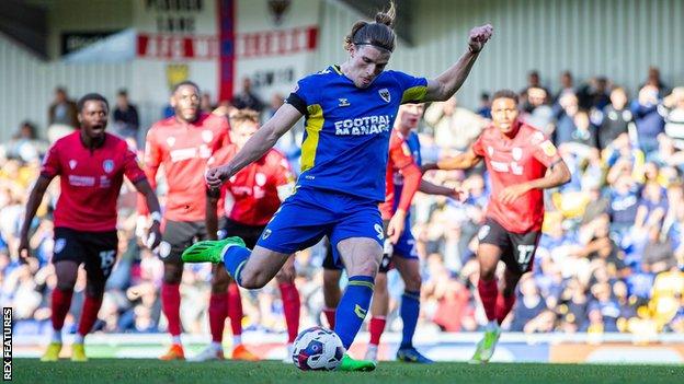 Matt Bloomfield: New Colchester United boss says he still has plenty to ...