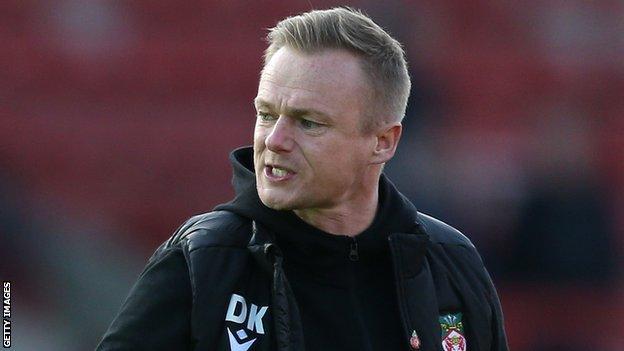 Dean Keates: Manager looking to add to Wrexham squad - BBC Sport