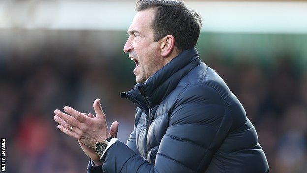 Justin Edinburgh: Northampton Town manager wants new mentality - BBC Sport