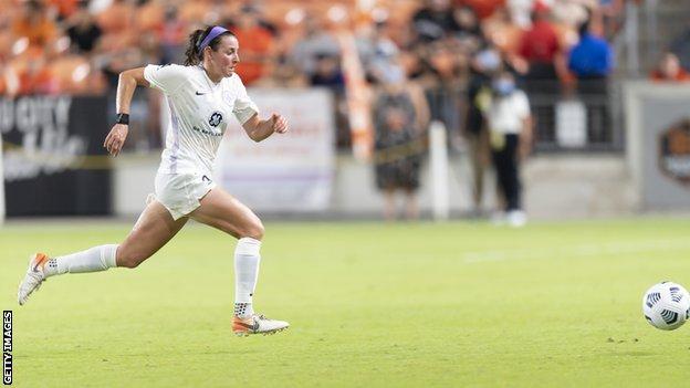 Erin Simon: Leicester City sign American defender from Racing ...