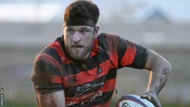 George Mitchell: Cornwall sign player from landlords Penryn - BBC Sport