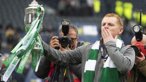 Celtic: Neil Lennon reflects on 'tumultuous' year in charge - BBC Sport