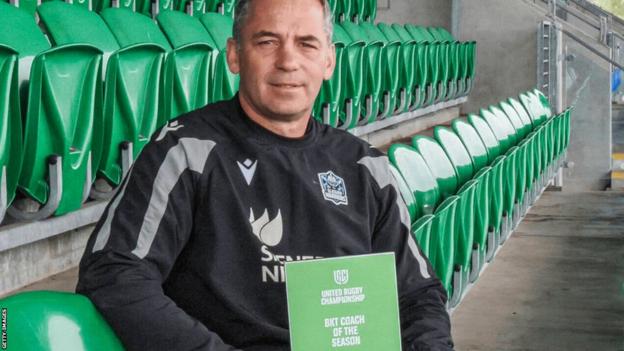 Glasgow Warriors: Franco Smith is United Rugby Championship coach of ...