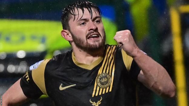 Lee Bonis: Striker signs new three-year contract with Premiership ...