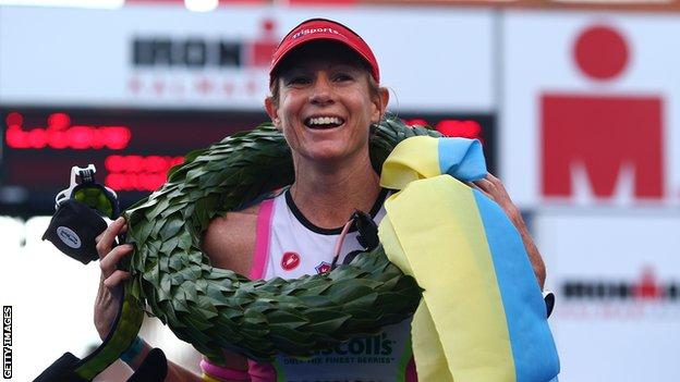 Leanda Cave: Ex-triathlon and Ironman world champion retires - BBC Sport