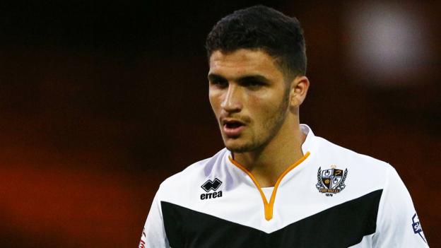 Ryan Inniss: Crystal Palace defender joins Southend United on loan ...