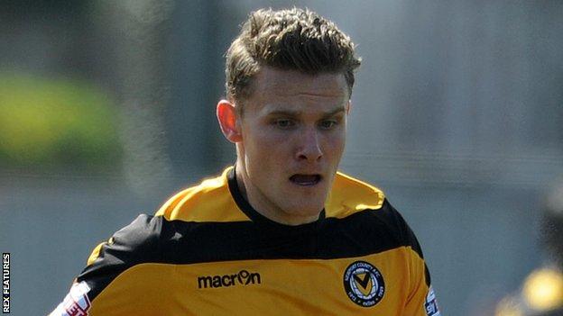 York City: Yan Klukowski, Daniel Nti and Connolly join National League ...