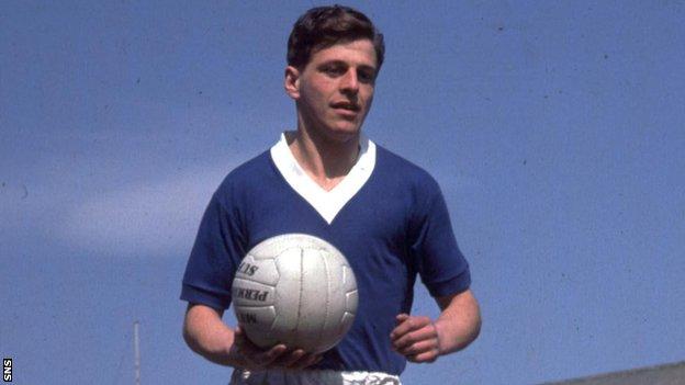 Rangers & Scotland great Eric Caldow dies at 84 - BBC Sport