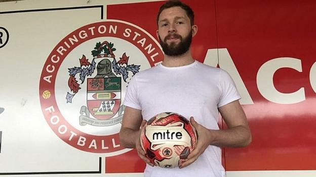 Jonny Maxted: Accrington Stanley sign Guiseley goalkeeper - BBC Sport