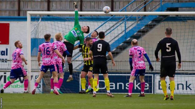 Irish Cup: H&W Welders knock out Premiership Newry City as Owens hits ...