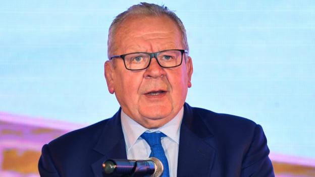 World Rugby: Sir Bill Beaumont calls for emergency meeting - BBC Sport