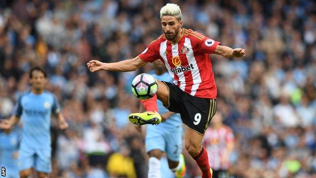 Fabio Borini: Sunderland striker out for three months with groin injury ...
