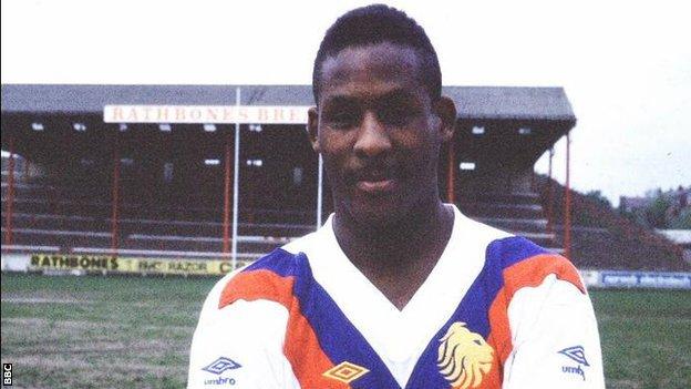 Rugby league legend Ellery Hanley to chair revamped Man of Steel ...