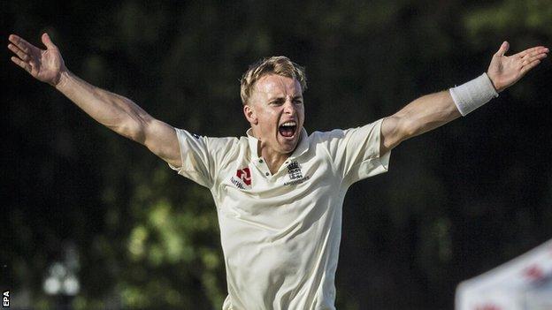 Ashes: Tom Curran to make England Test debut on Boxing Day at MCG - BBC ...