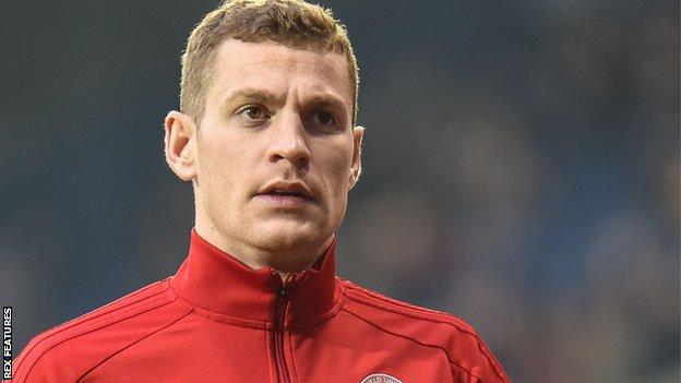 Paul Coutts: Fleetwood Town sign ex-Sheffield United midfielder on two ...