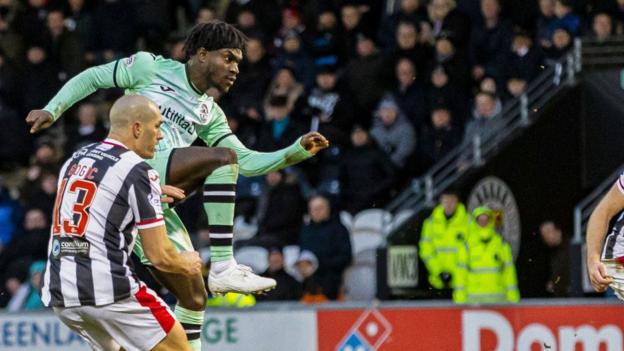 St Mirren 0-1 Hibernian: Youan strike ends Paisley side's home record ...