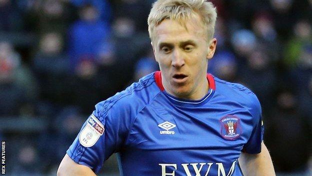 Mark Cullen and Ryan Lloyd: Port Vale bring in duo on one-year deals ...