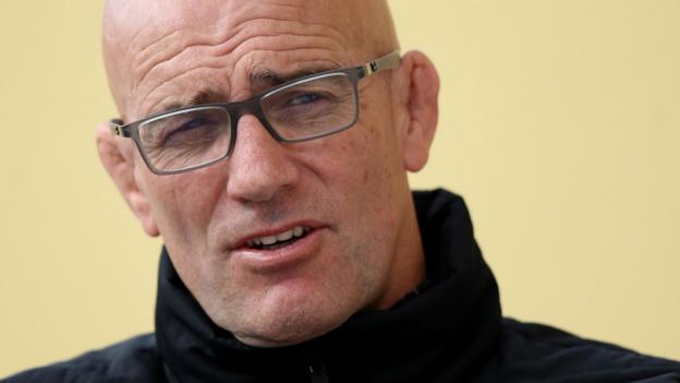 John Mitchell: England defence coach extends contract until 2021 - BBC ...
