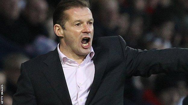 Graham Westley: Barnet appoint new head coach - BBC Sport