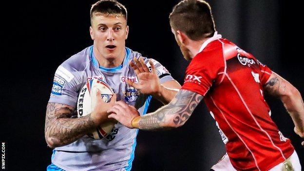 Alex Mellor: Castleford Tigers sign Leeds Rhinos back-rower - BBC Sport