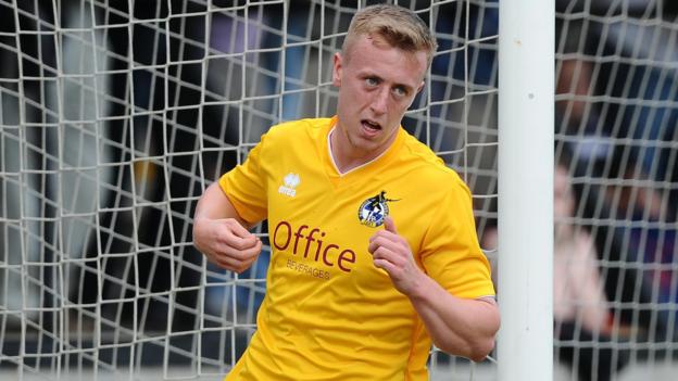 Jamie Lucas: Bristol Rovers striker joins National League club Woking ...