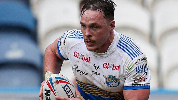 James Donaldson: Leeds Rhinos back-row signs two-year extension - BBC Sport