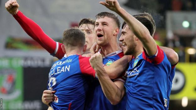 Irish Premiership: Top three Linfield, Larne and Cliftonville secure ...