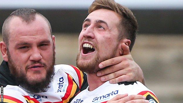 James Clare: Castleford Tigers re-sign ex-Leigh winger on one-year deal ...