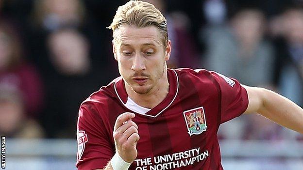 Lee Martin: Leyton Orient v Gillingham friendly abandoned after injury ...