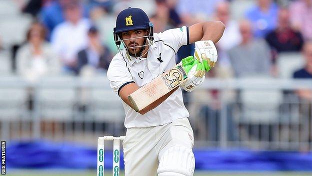 Andrew Umeed: Somerset sign ex-Bears opener after four years out of ...